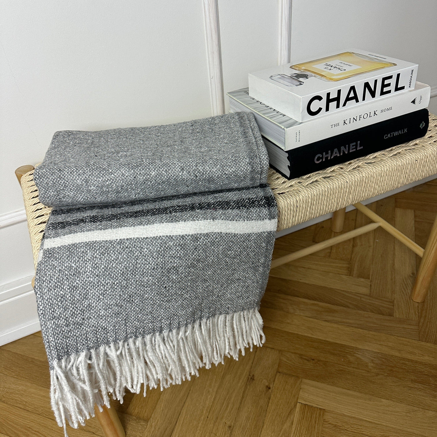 Køb Plaider lavet af recycled materialer hos Uldplaiden.dk